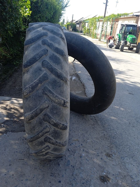 T28 traktori uchun balonlar