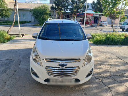 Chevrolet Spark  2012