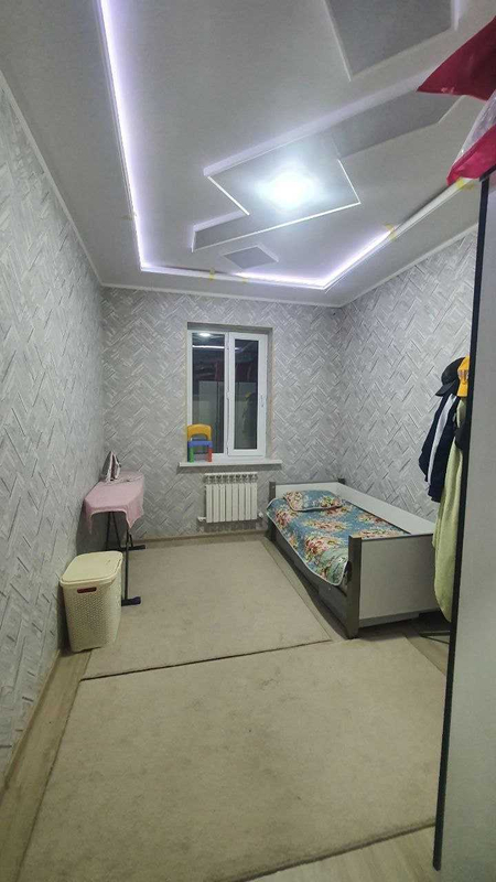 Срочно продаётся дом в Яшнабадском районе( сангород).