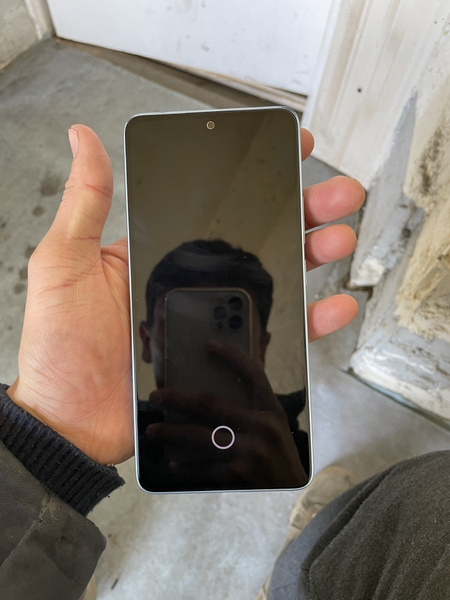 Redmi not 13 bor sotiladi ideal