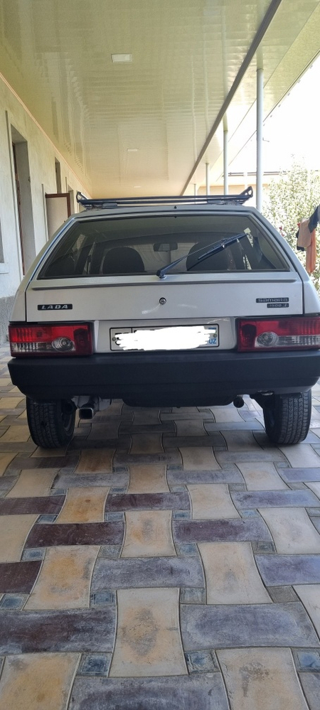 Lada Samara - 09