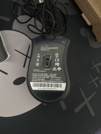 Мышка Razer Deathadder Essential