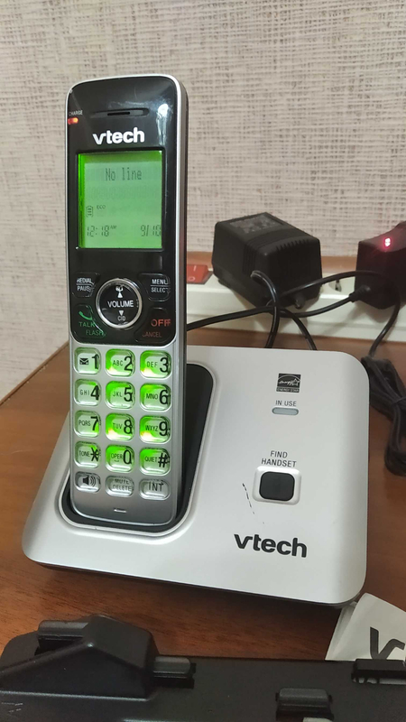 Продам радиотелефон VTECH две трубки на один телефонный номер.