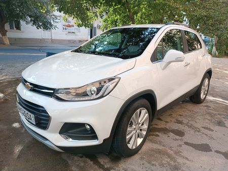 Шевралет трекир сотиладе йиле 2019 авто кредитга чикаде нахт