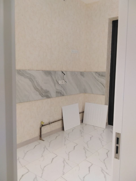 Yunusobod Xasanboyda Shaxar tarafda 3 urivinli 5 xonali katej sotiladi