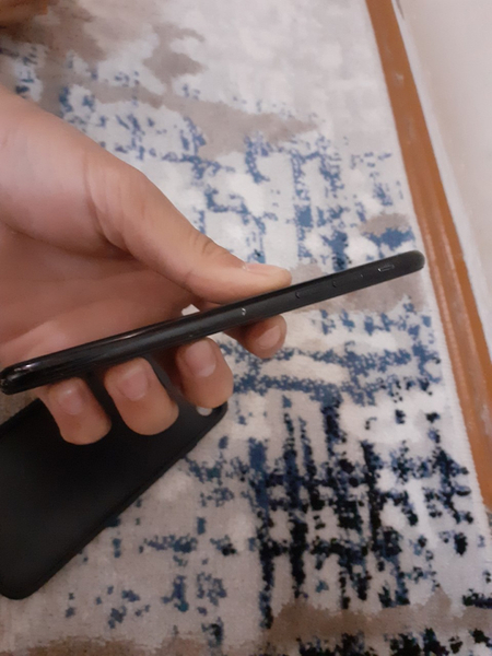 Iphone 7 100 yonkus ekran radnoy