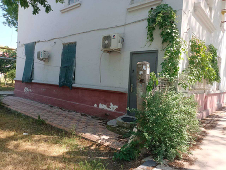 Продаю 2-х ком.квартиру 1 этаж двухэтажного дома