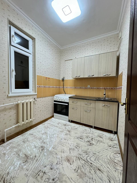 Продаётся квартира Чиланзар 7 квартал 2-4-4