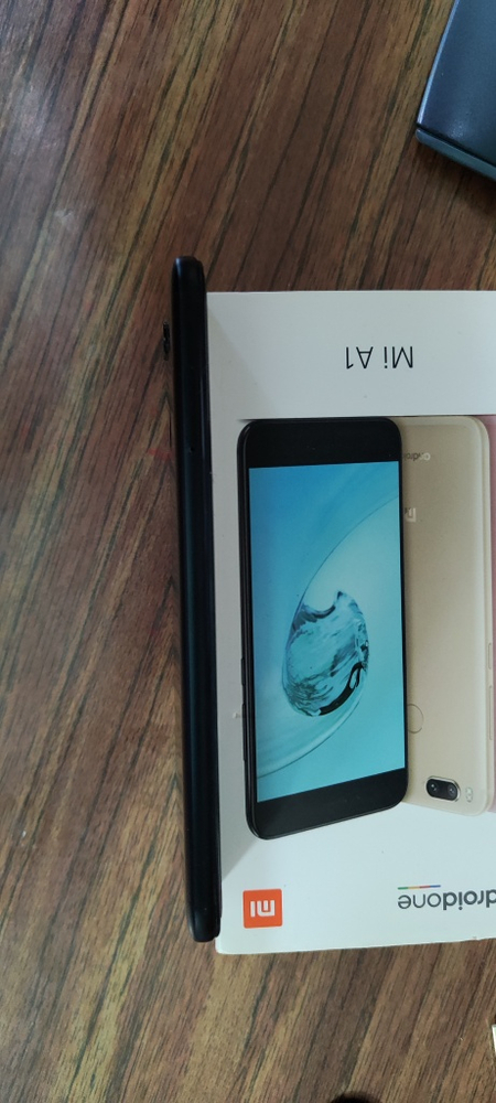Xiaomi Mi A1  4/64