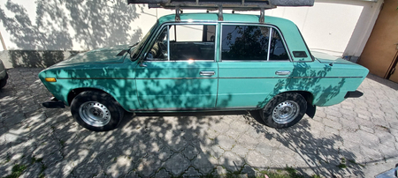 Vaz 2106 Sotiladi.