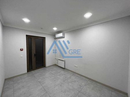 Госпитальный Базар 1 й проезд Катта Мирабад 115м², 5 комнат евро