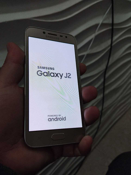 Samsung J2 Core sotiladi. Holati juda yaxshi, umuman aybi yo'q!