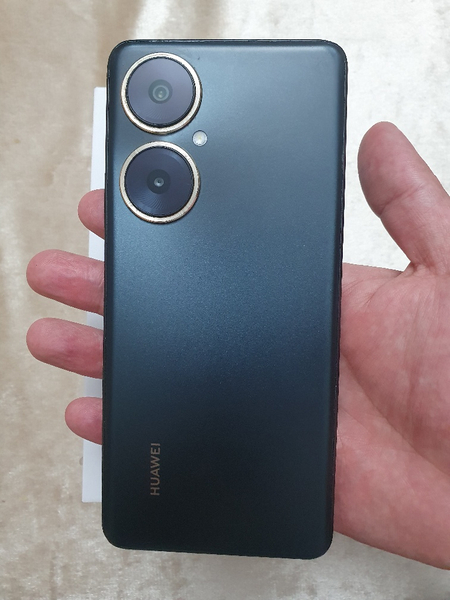 Srochna sotiladi Huawei Nova 11i  8+3/128Gb 4G Karobka dakument