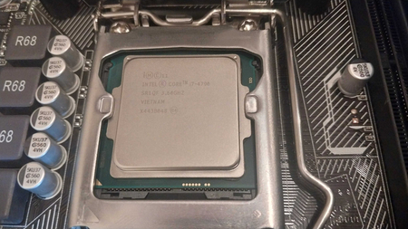 Процессор Core i7 4790 процессор 4-го поколения Core. Сокет LGA 1150.