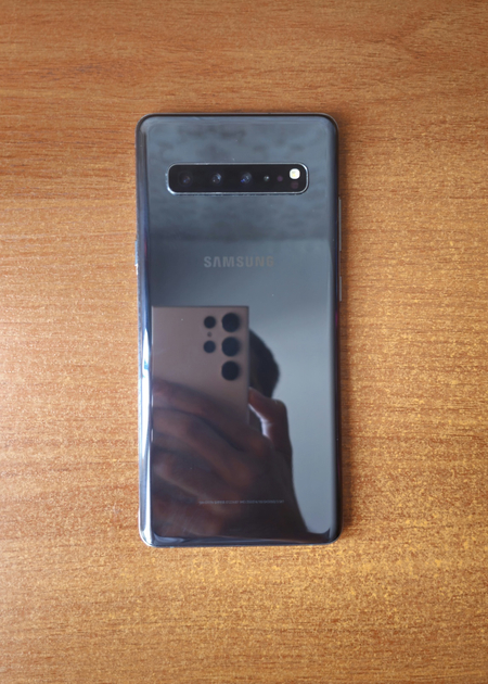 Samsung Galaxy S10 5g сотилади