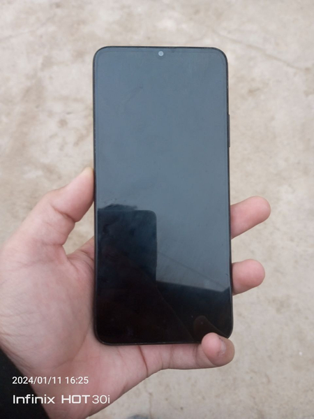Tel:Huawei nova y70