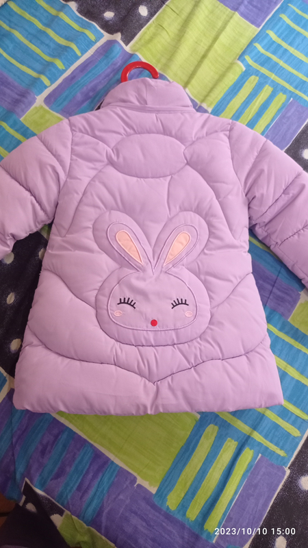 Курточки зимние на девочку 4-5 лет.