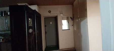 4x kv sotiladi Chirchiq sh. 82m²