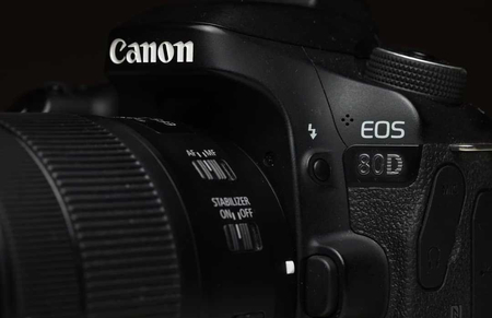 Фотоаппарат Canon 80D