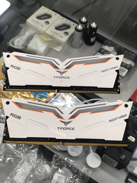 Оперативная память T-Force NightHawk DDR4