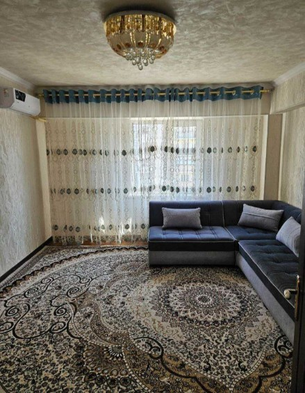Arenda samarqan darvoza 2 hona engi uy