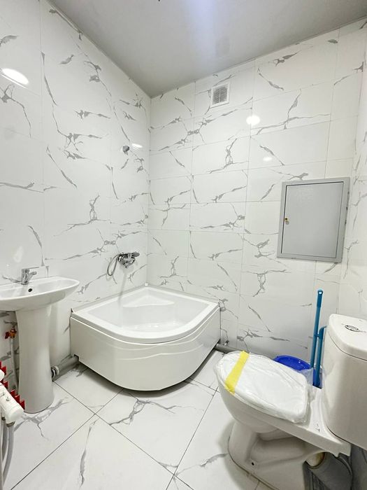 .СКИДКА Продам 2комнатную новостройку абсолютно новый ремонт 48.500$..