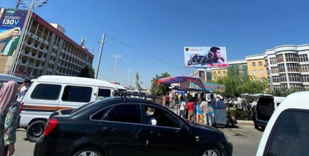 Navoiyda bannerda reklama/Реклама баннер Навоий.