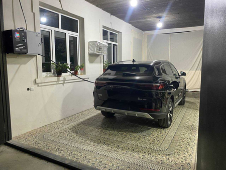 Установка Авто зарядных устройства byd l9 tesla