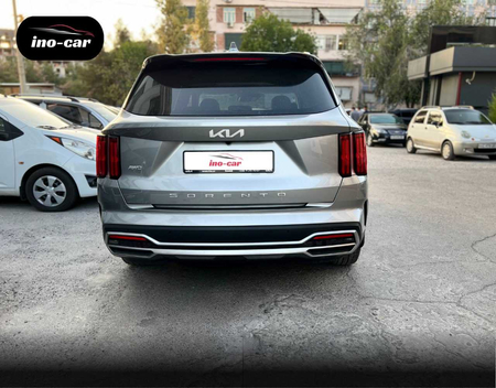 KIA SORENTO - 2022 yil - 16,000km - srochniy sotiladi