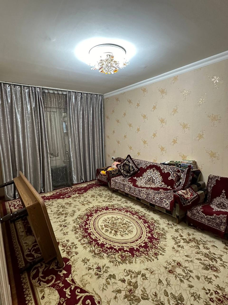 Дом 1 етаж 3 комнатные квартира