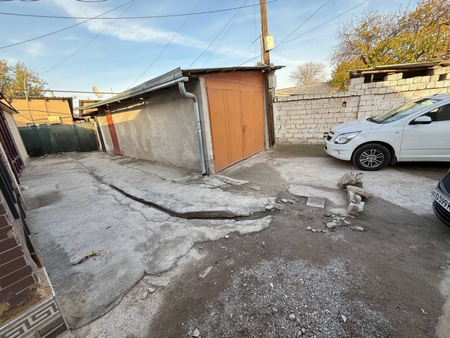 Продажа бюджетной квартиры на земле Шумиловский городок