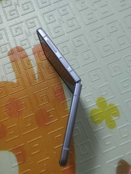 Samsung galaxy z flip 3 5g
