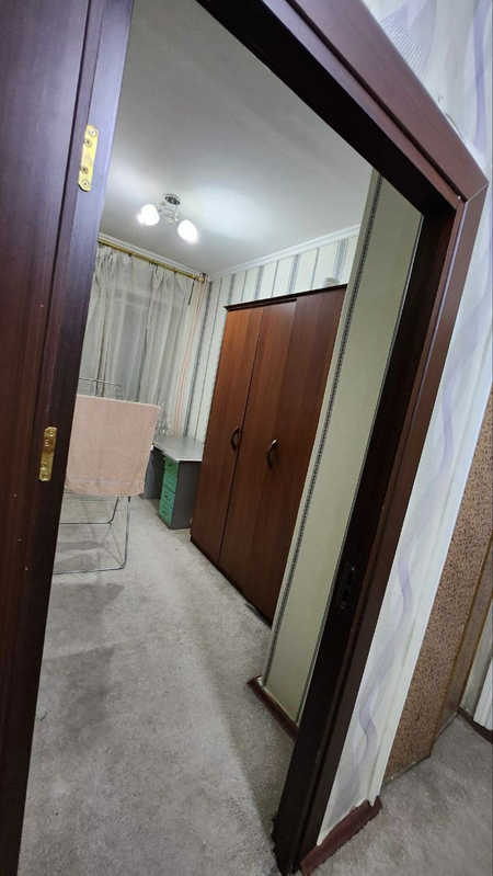 Аренда Кивартира шайхонтохур район абай карзинка 3 хона