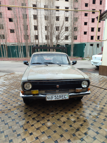 Volga Gaz 2410 ::