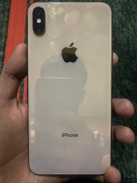 Iphone xs max 256 gb sotiladi