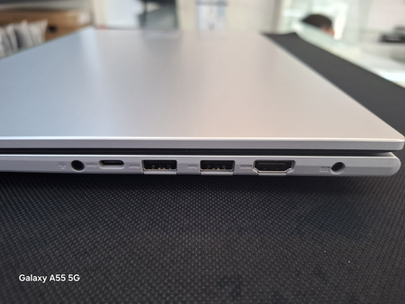 Asus vivoo book F1504V