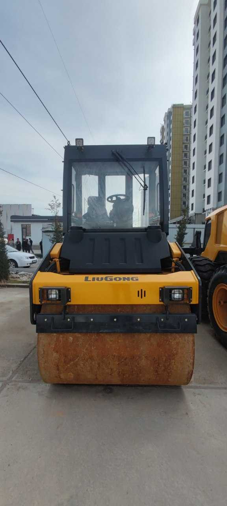 Двухвальцовый каток LiuGong 6208 (9.5 тонн!) Kredit/Lizing
