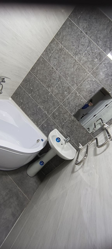 Срочно! Продажа. 1*2/2/4. Авиасозлар-4.