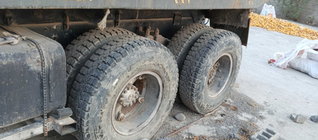 Kamaz sotiladi salyerkada