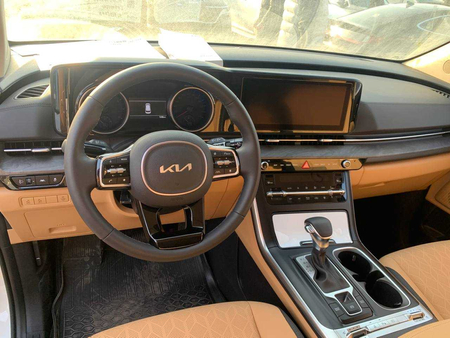 KIA Carnival 2023