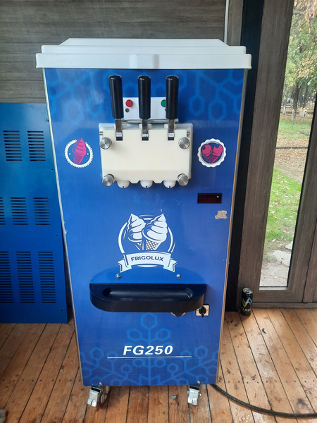 FRIGOLUX FG250. 380 v. 2023 г.Фрейзерный аппарат для мягкого мор. Б/у