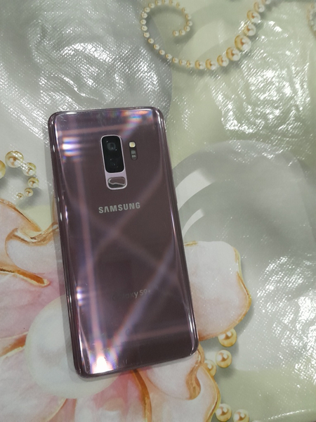 Samsung s 9 + ..