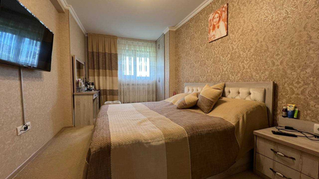 Вот это цена! продается замечательная квартира 5/5-6/10 в центре!