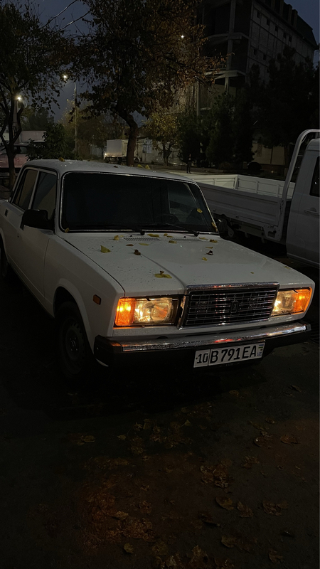 2107 Sotiladi Xolati yaxshi