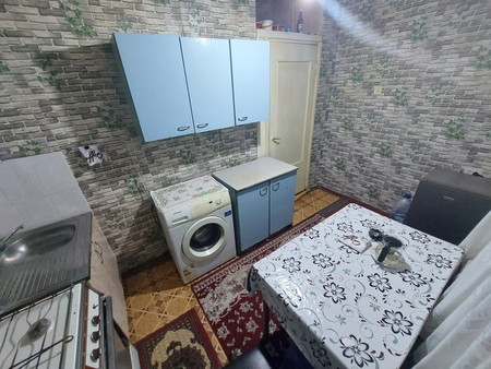 Продам башлык.  1/7/9. Балкон 2*6