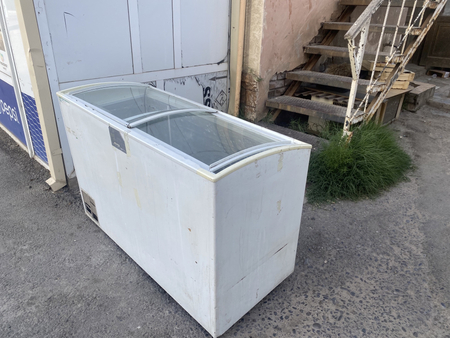 Продаётся холодильник срочно
