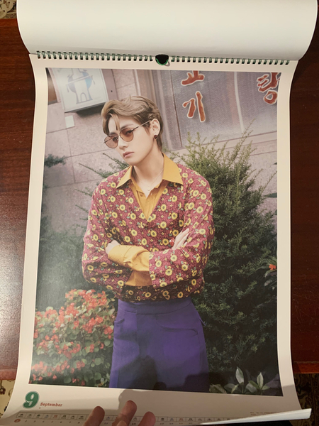 BTS настенный календарь seasons greetings 2021