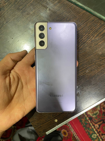 Samsung s21 5G..