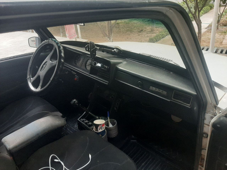 Vaz 2107 sotiladi srochna