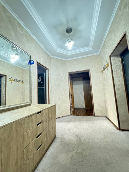 Продается 2х комнатная квартира метро Чиланзар очень уютная.